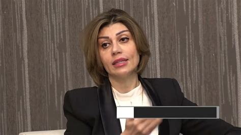 وزيرة الهجرة والمهجرين السيدة إيفان فائق جابرو تتسنم الحقيبة الوزارية وتباشر بمهام عملها Youtube