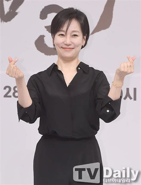 【新劇《浪漫醫生金師傅3》製作發佈會】韓石圭、安孝燮、李聖經、金旻載、蘇珠妍等出演出席 Ksd 韓星網 韓劇