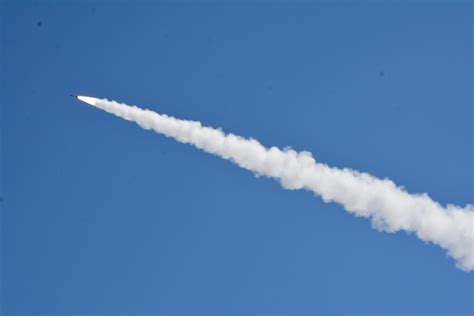 Understanding The Gmlrs Guided Artillery Greater Accuracy