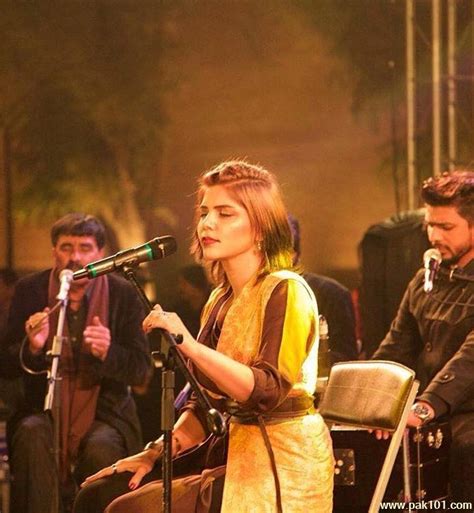 Gallery Singers Hadiqa Kiani Hadiqa Kiani Pakistani Female Singer Celebrity High Quality