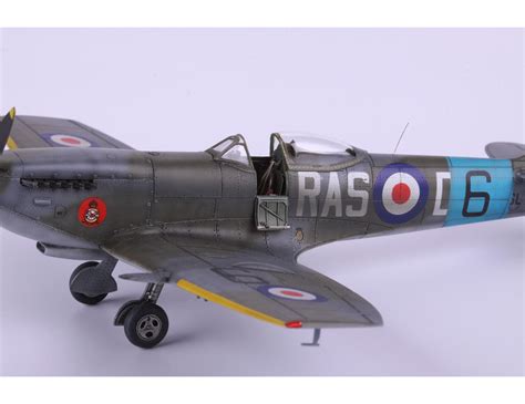 Spitfire Mk Xvi Bubbletop Eduard 70126