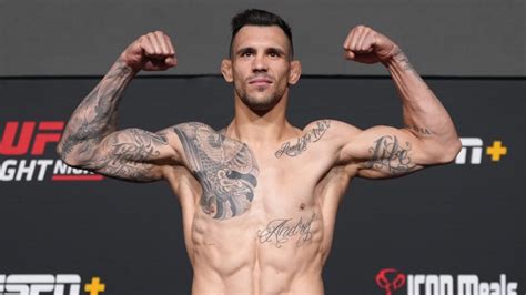 Aleksandar Rakic Reveals Staph Infection Impacted His Performance At Ufc 300 “it Obviously