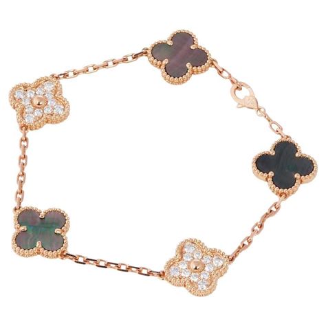 Van Cleef And Arpels Bracelets 195 For Sale At 1stdibs