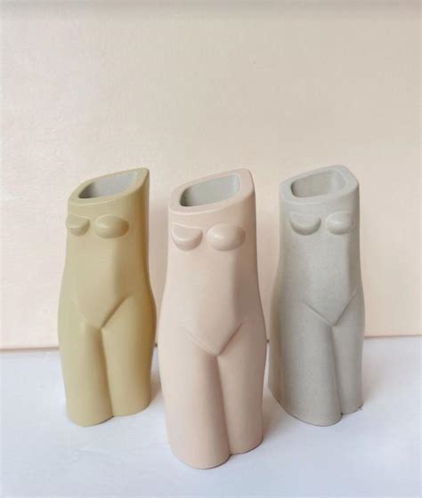 Ваза силуэт — цена 160 грн в каталоге Вазы Купить товары для дома и быта по доступной цене на