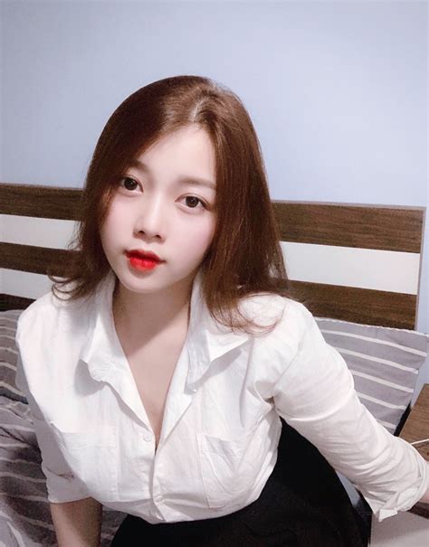 Trương Thương Giày Si Tuyển Quang Tri