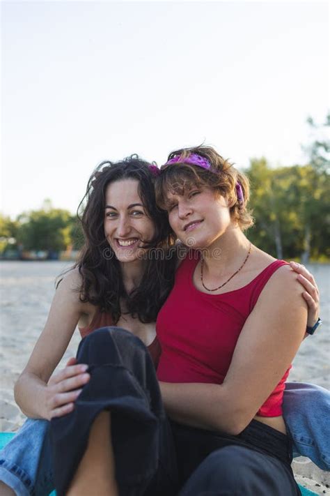Lesbian Beach Lovers Stock Photos Free Royalty Free Stock Photos From Dreamstime