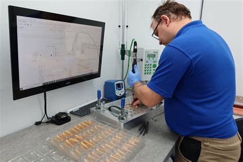 Assembly R E Thompson