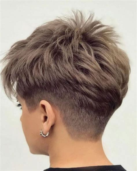 Pixie Cuts Short Hair Models