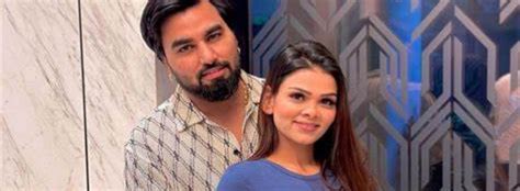 Bigg Boss Ott 3 Payal Malik Announces Divorce From Armaan Malik Amidst
