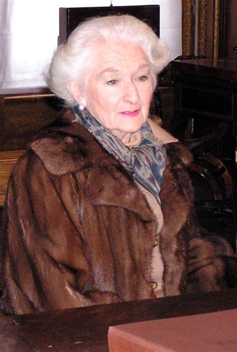 Fatma Neslişah Sultan Vefat Etti Haberler