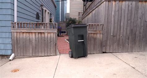 Self Driving Trash Can Know Your Meme