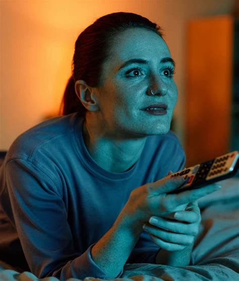 15 Silent Habits That Push Your Partner Away Over Time Yourtango