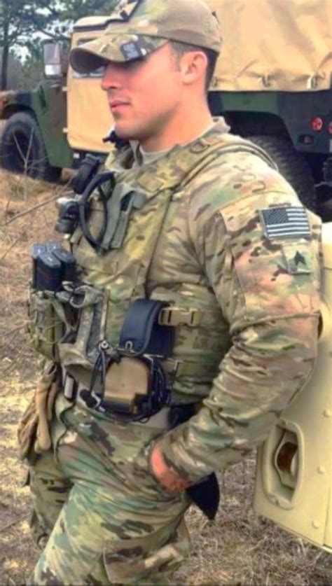 Mmmilitary Men
