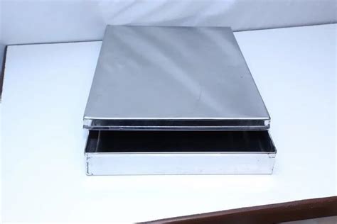 Stainless Steel Rectangular Ss Sweets Tray For Restaurant 14 Inch At ₹ 380kg In Ahmedabad