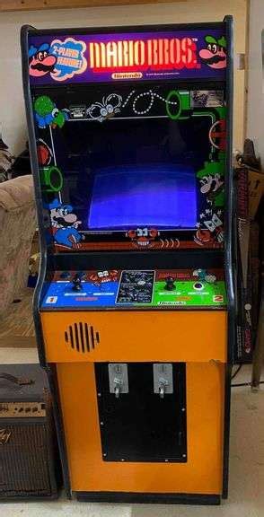 Nintendo Mario Brothers Arcade Cabinet Matthew Bullock Auctioneers