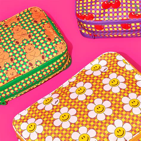 레디백 Wiggle Wiggle