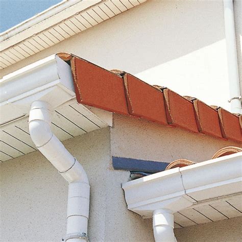 Connection For Downspout With Rectangular Outlet