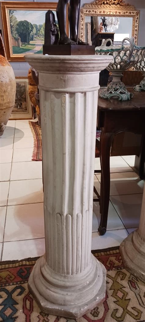 Proantic Pair Of Plaster Columns