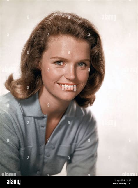 Remick Actress 60 Photos Moonagedaydreamfilm