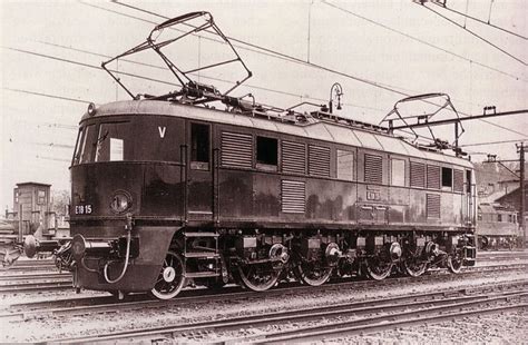 E 18