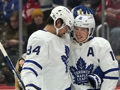 Simmons Time For Auston Matthews And Mitch Marner To Be Playoff Great