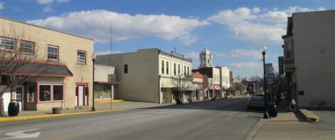 Downtown Lawrenceburg Kentucky A Photo On Flickriver