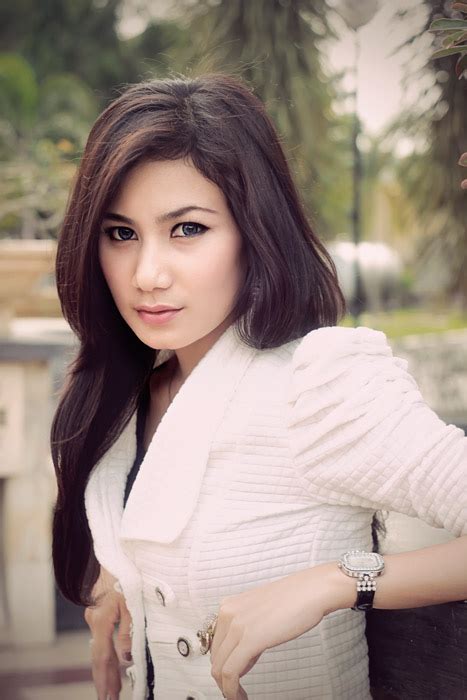 Sinta Sari Modeljakarta Com