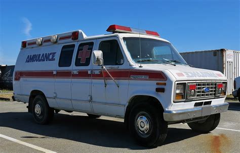 Ford Econoline Ambulance A Photo On Flickriver