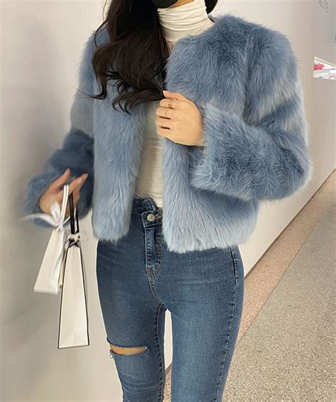 존예 파스텔 퍼 자켓 연말 파티룩 에이블리