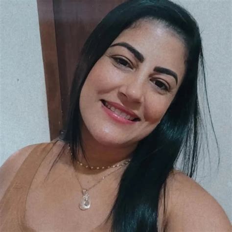 Lisandra Lima 💕 Lisandralmflor • Threads Say More