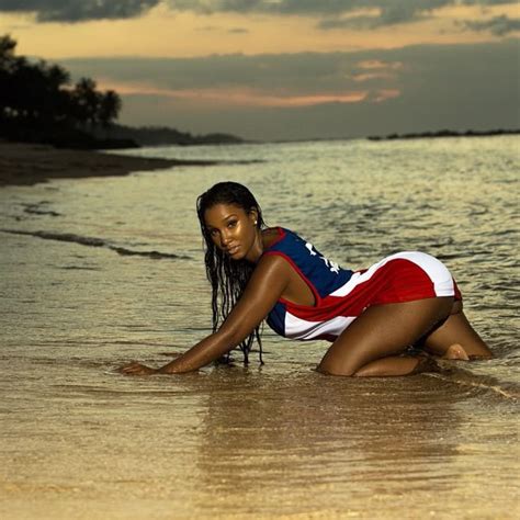 Bernice Burgos Burgos Aesthetic 2000s Pretty Black