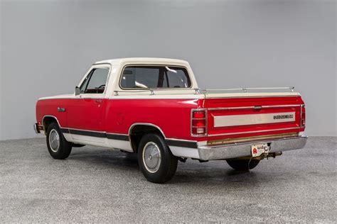 1984 Dodge Ram 150 Royal Se Fabricante Dodge Planetcarsz