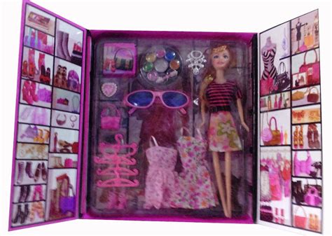 Pretty Doll Makeup
