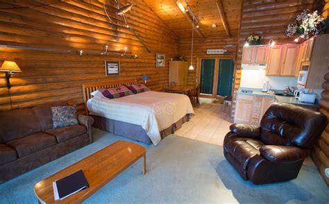 Wi Dells Lodging1 Cedar Lodge And Settlement