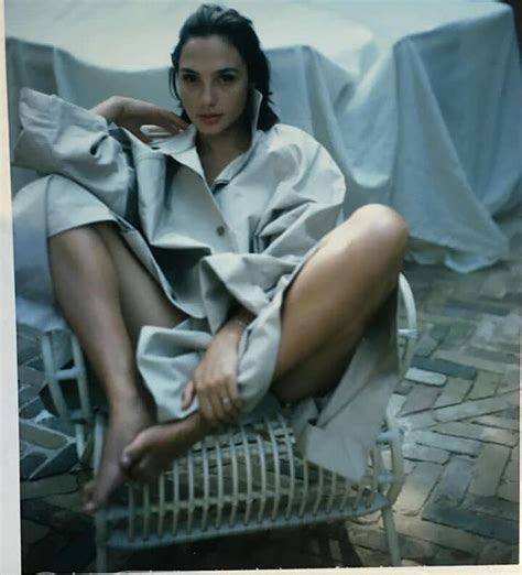 Gal Gadots Feet Gal Gadots Feet