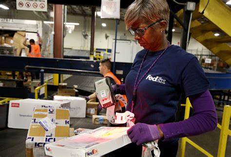 Fedex Warehouse Operative