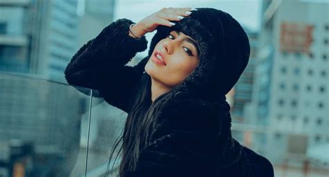 Pillaron A Ex De ‘la Liendra Con Famoso Cantante Y Parece Que Hay