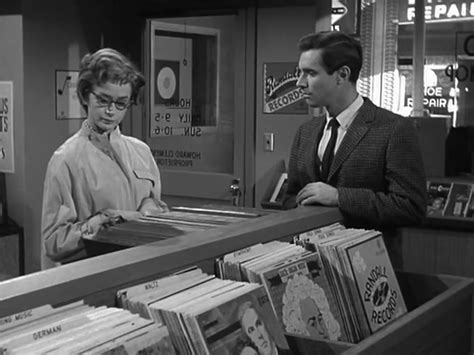 The Alfred Hitchcock Hour Isabel Episodio De Tv 1964 Ricks Falk