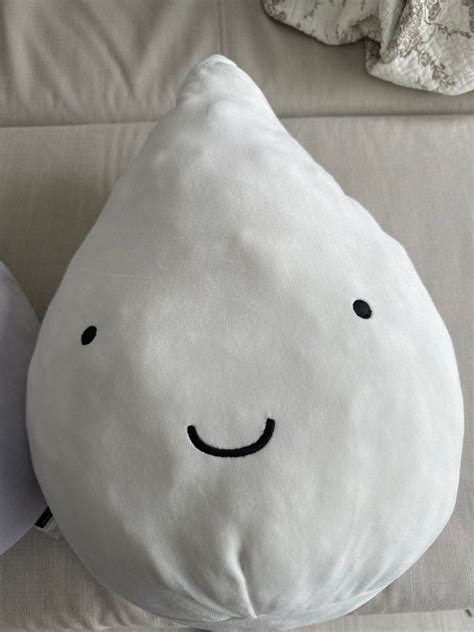 Hooga Dew Soft Toys Furniture And Home Living Furniture Other Home Furniture On Carousell