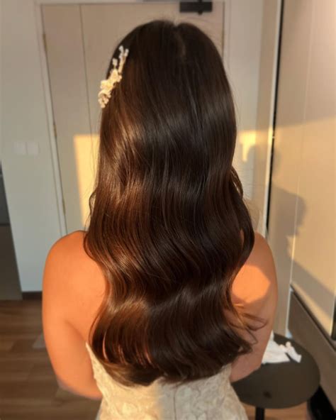 25 Soft Wave Hairstyle Ideas Making Flat Styles Feel Outdated Glimsie