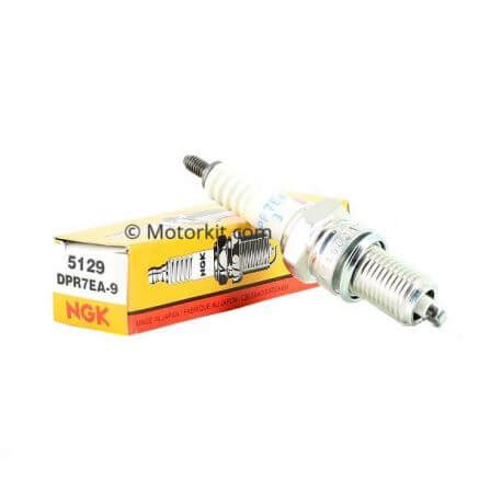 NGK NGK DPR7EA-9 spark plug price : 3,99 € 6778 directly available