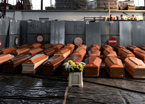 Hay “fila” En Hornos Crematorios De Medellín Por Aumento De Muertes Por