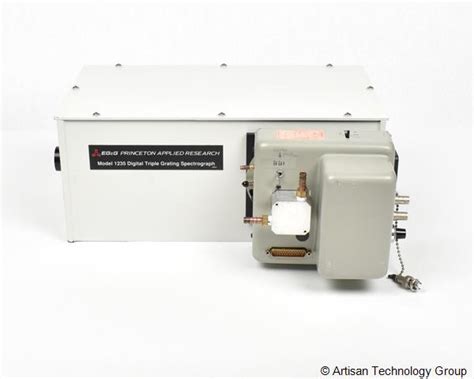 1235 Princeton Applied Research Digital Triple Grating Spectrograph Artisantg™