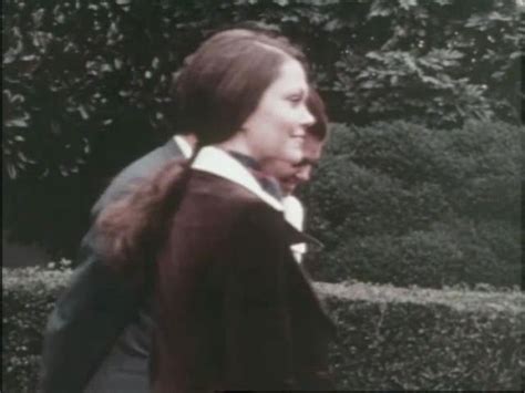 Pictures Of Laurie Lea Schaefer