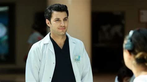 Baharın Uğuru Devrim Kabacaoğlu Kimdir Kaç Yaşında Devrim