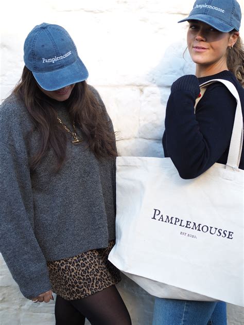 Pamplemousse Merch