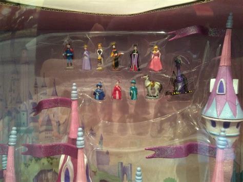 Disney Sleeping Beauty Castle Playset Mini Figures Like Blue Bird Polly