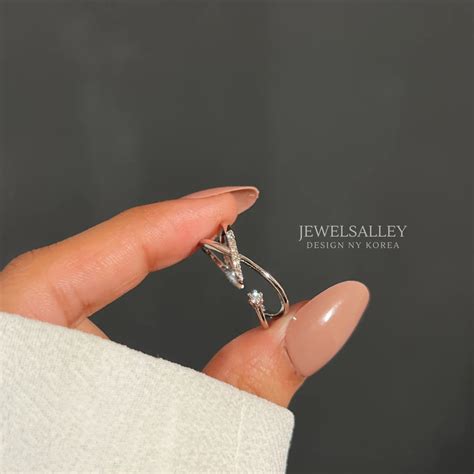 Sofia Minimal Ring At ₹ 240 00 Finger Rings Id 2854055178648