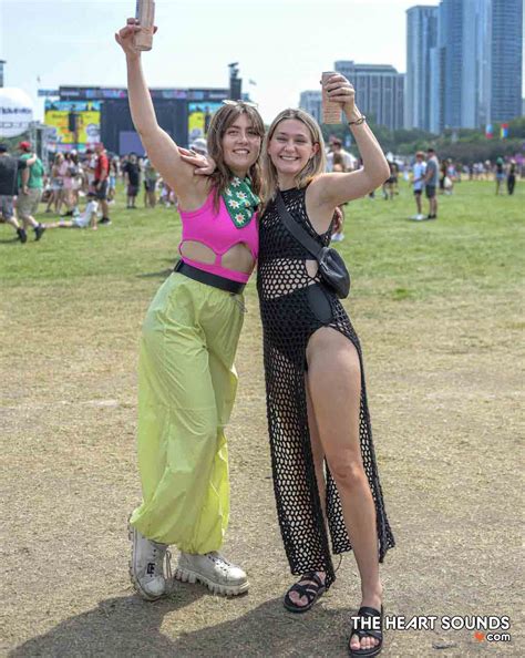 Lollapalooza 2023 The Coolest Looks The Heart Sounds