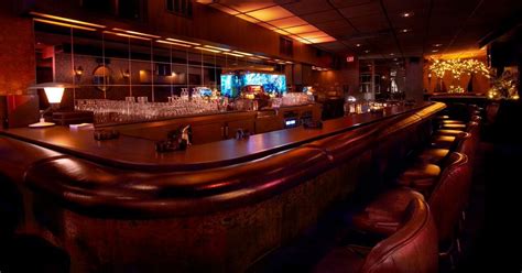 Blenders In Bars Are Back Again Cool Bars Cocktails Perfect Itinerary
